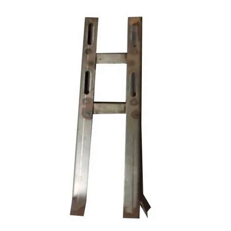 Galvanized Wall Mount Angle Size 125 Feet At ₹ 90piece In Sivaganga