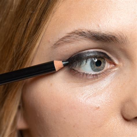 Non Allergenic Eye Makeup Saubhaya Makeup