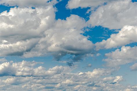 Berbagai Bentuk Awan Di Langit Foto Stok Unduh Gambar Sekarang Alam