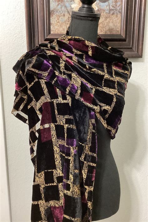 Vintage Silk Velvet Gem