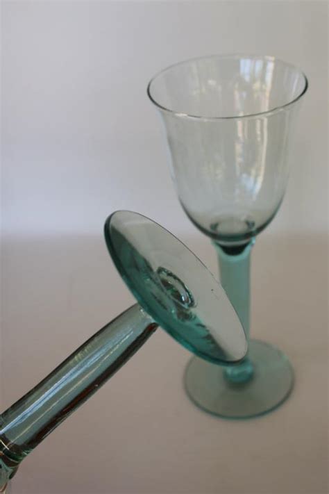 Vintage Hand Blown Mexican Glass Wine Glasses Spanish Green Glass Goblets