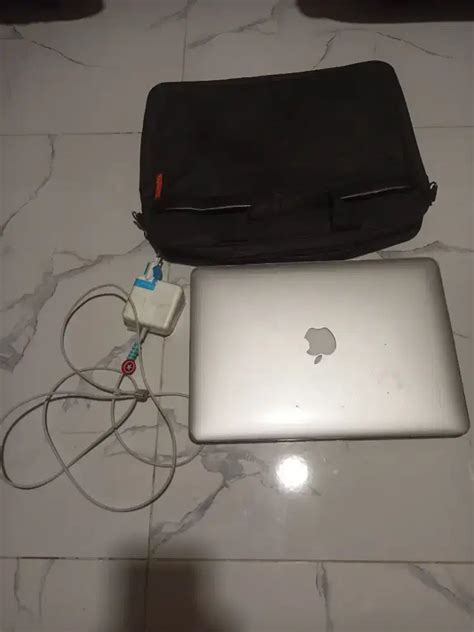 Macbook Air Jual Komputer Murah Berkualitas Di Indonesia Olx Co Id