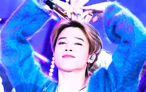 Jimin De Bts Impone Nuevo RÉcord En Tiktok Y Vlive Con Este Video