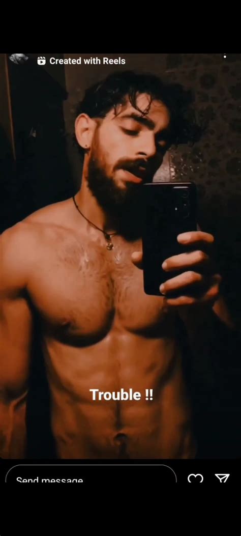 Sexy Arab Thirst Trap