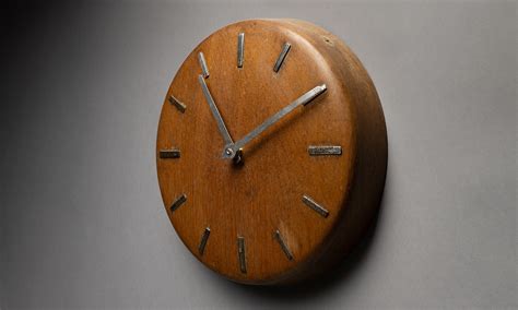 Oak Wall Clock Obsolete