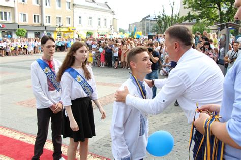 Золоті і срібні медалі скасували в Україні ВАРТО Галицькі Новини