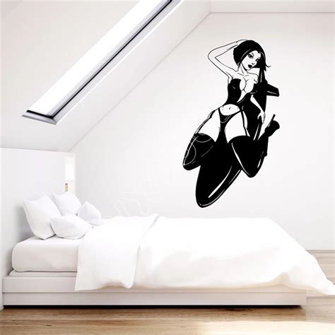Wxduuz Sexy Pin Up Woman Vinyl Wall Decal Military Girl War Art Stickers Mural Living Room Space