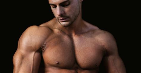 4 Effective Inner Chest Exercises To Boost Up Your Pecs The Manual