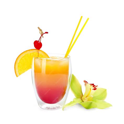 Premium Photo Glass Of Sex On The Beach Cocktail Against White Background