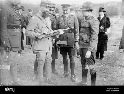 Army Us Machine Gun Tests 1918 French And British Officers Stock
