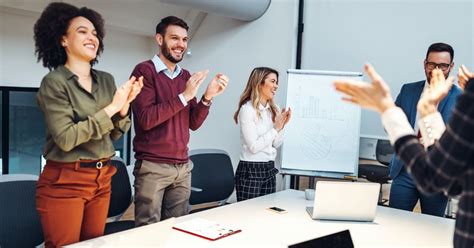 Proactive Là Gì So Sánh Giữa Phong Cách Reactive Và Proactive