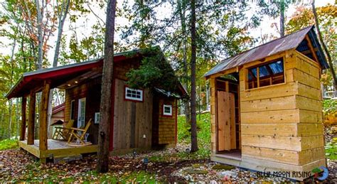 The Skyeia At Blue Moon Rising [ Tiny House Town ]