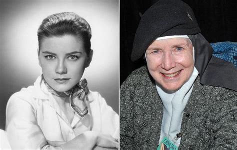 The Dolores Hart Story How A Young Actress Who Starred In One Of Elvis