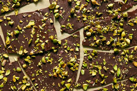 Pistachio Chocolate Bark Recipe
