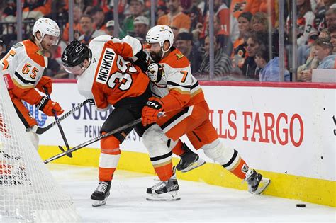Philadelphia Flyers Should Direct Their Vitriol At Radko Gudas Not Cutter Gauthier The Hockey