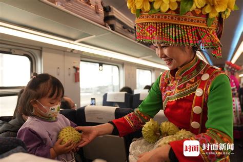 图集 走，坐上动车去攀枝花！成都直达攀枝花列车首发 极目新闻