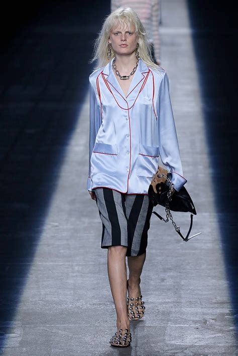 Alexander Wang Spring 2016 New York Fashion Week Footwear News