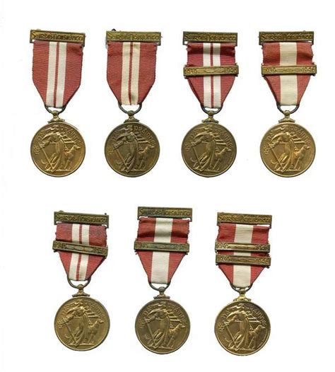 Lot379 The Emergency Seirbhis Naisuinta Medals A Rare Collection