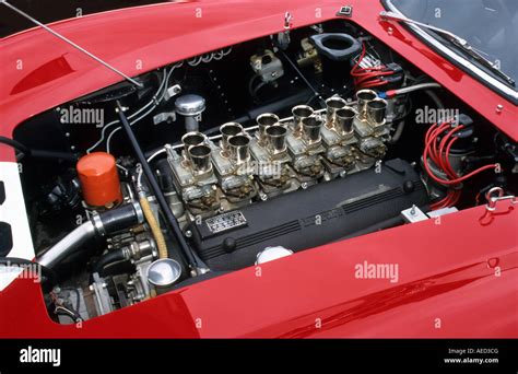 Ferrari 250gto Berlinetta Introduced 1962 Engine Engines Bay Bays