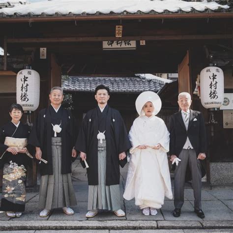 白無垢と赤無垢が交わるアットホームな京都和婚をご紹介【公式】kotowa京都中村楼 八坂神社境内にある1日1組完全貸切ゲストハウス