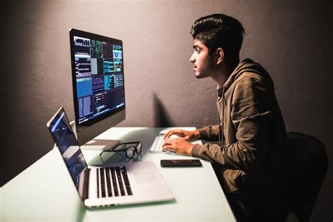 Votre guide pour élaborer un CV développeur Python Modeles cv fr
