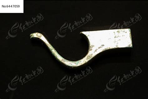 西汉海昏侯文物展青铜承弓器高清图片下载 红动中国