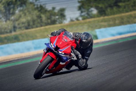 Honda CBR600RR 2024 Caratteristiche Motore Uscita E Prezzo