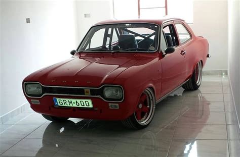 Pin Su Cars