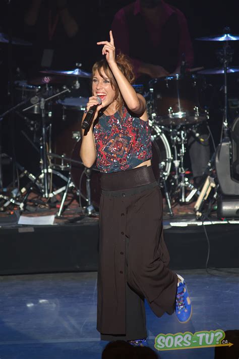ZAZ Montréal Centre Bell Québec Centre Vidéotron Spectacle Concert ...