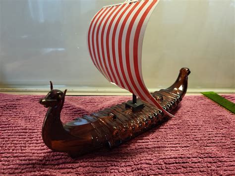 Avon Tai Winds After Shave Viking Skip Finn Torget