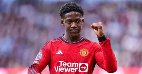 Explained Man Uniteds Stance On New Kobbie Mainoo Contract