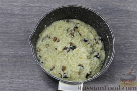 Рецепт Пшённая каша с черносливом и изюмом без молока на