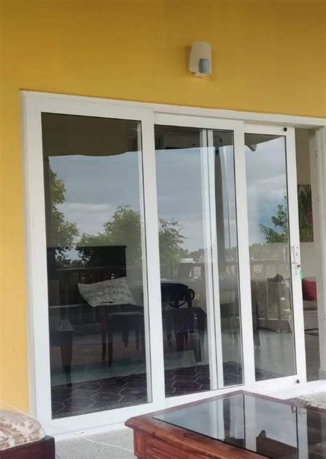 ONE TREAK Masquto Mesh Upvc Sliding Window At 230 Sq Ft In Ghaziabad