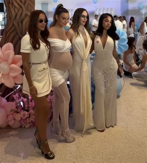 ¡es Niña Así Fue La Fiesta De Revelación De Género De Lele Pons Y Guaynaa