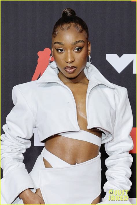 Normani Stuns In A Sexy White Set At The Mtv Vmas 2021 Photo 4621276