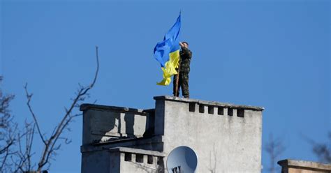 ခရိုင်းမီးယားကို ယူကရိန်းနယ်မြေအဖြစ် ကန်သတ်မှတ်ဆဲ