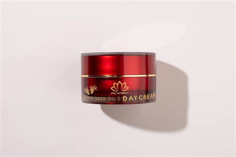 Piel Naturals დღის კრემი