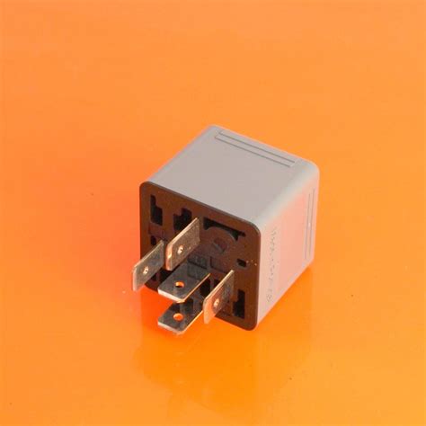 Flasher Relay Base Holder For 4 5 And 9 Pin Relays 3 Way Components