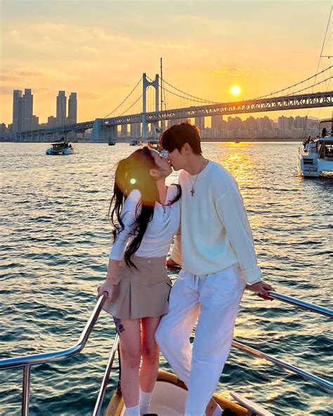 요트홀릭 바다 위에서 행복한 시간을🤗 여름휴가 웨딩촬영 사진찍기좋은곳 일상 사진 바다 휴가 요트 요트홀릭 요트비 해운대 광안리 부산여행 광안