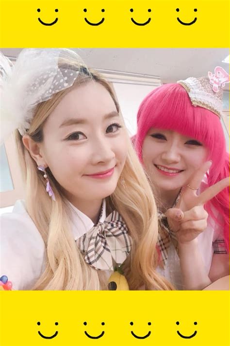 캐리tv 친친모 쉬는 시간에 찰칵 😍 엘리랑 캐리랑 함께 💛 ️ 캐리 엘리 스텔라