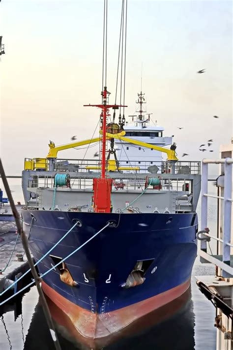 Cargo Terminal For Transshipment Of Cement Containers And Other Cargoes Loading And