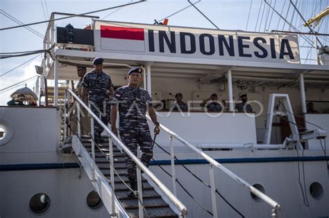 KRI BIMA SUCI TIBA DI BALI ANTARA Foto
