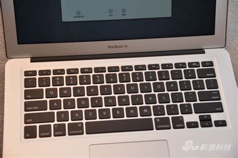 苹果笔记本的键盘背光灯怎么打开 苹果笔记本键盘灯怎么打开