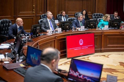 Владата се премисли наместо Мехмеди за директор на М НАВ го предлага Хекуран Асани Off