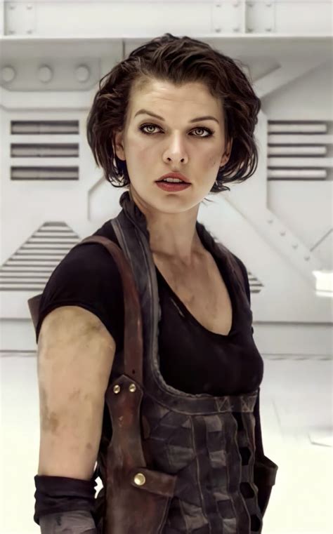 Resident Evil Afterlife Alice Cosplay