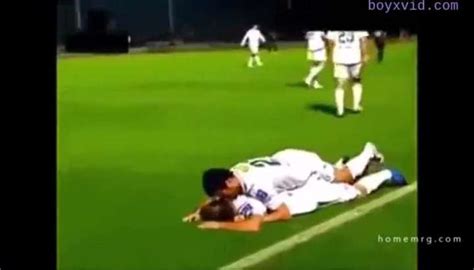 First Time Lances Do Futebol Soccer Player Bulge Bulto Mala Pacote Patolada E Pega Ccedil Atilde