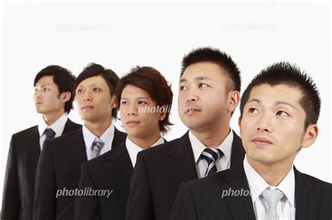 男性・ビジネス・複数 写真素材 1748301 フォトライブラリー Photolibrary