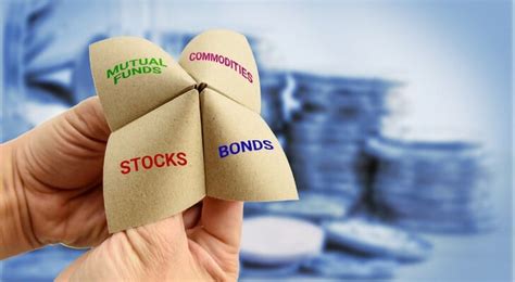 Bonds Vs Stocks Whats The Difference Smartasset