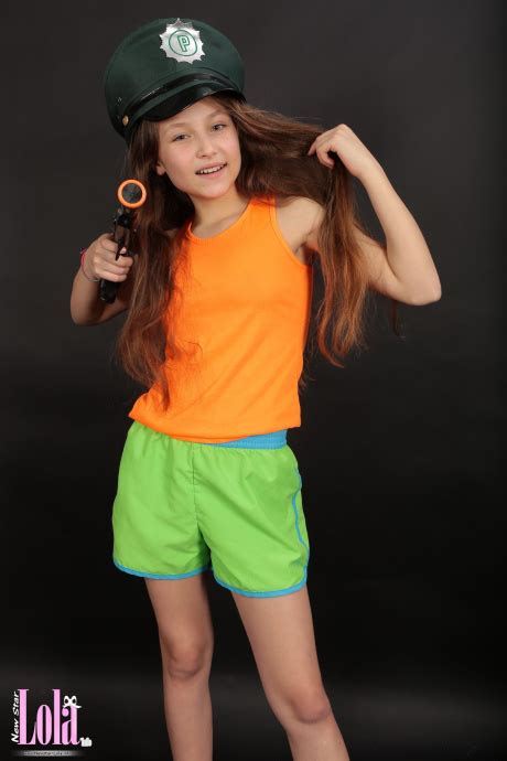 Newstar Lola Newstar Lola Iii Set 551 70p Telegraph