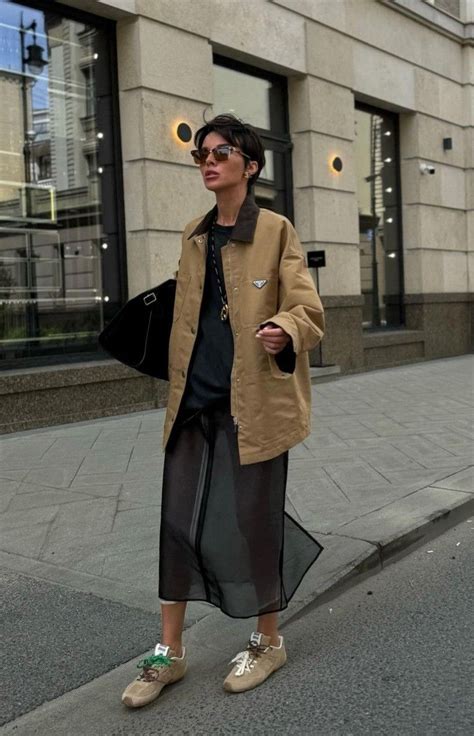 Pin by Viktoriya М. on StreetStyle in 2024 | Street style, Fashion ...